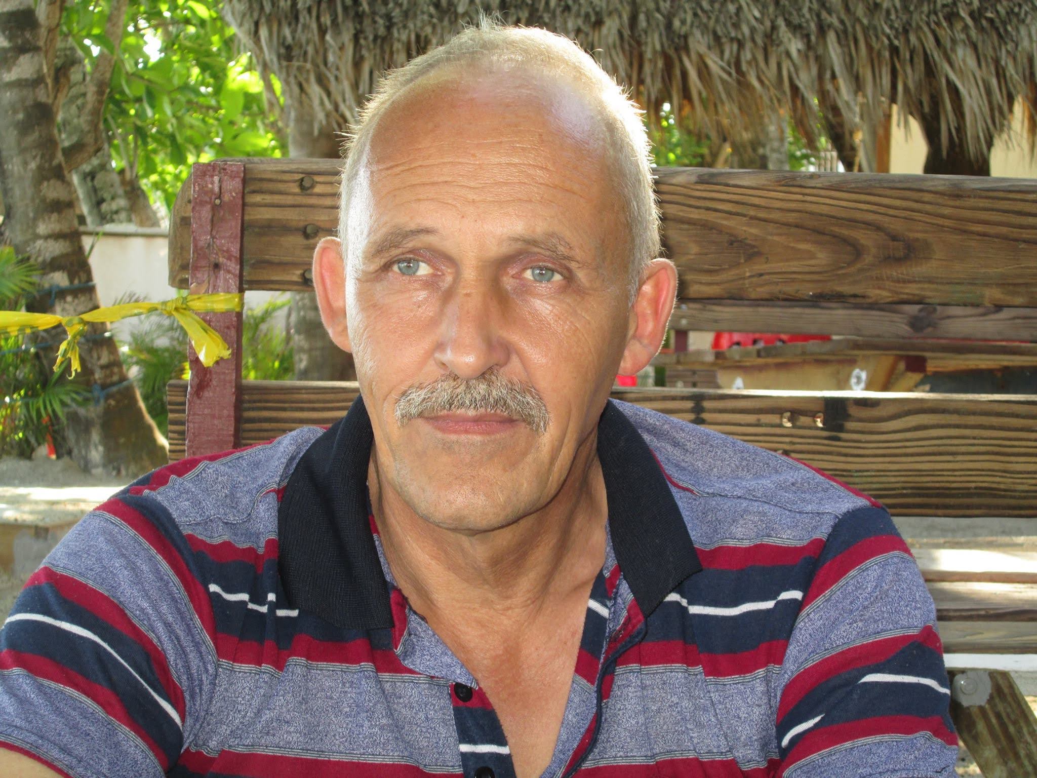 Herzlich Willkommen - Schneider Stephan